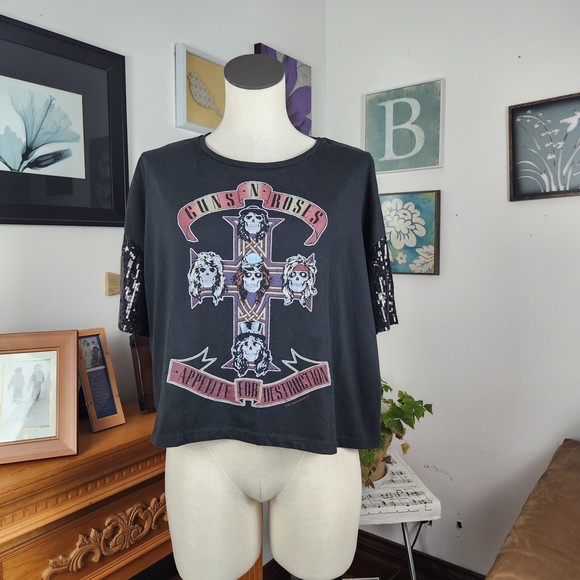 Guns N Roses | Tops | Guns N Roses Womens Band Cropped Tshirt Size 6 ...